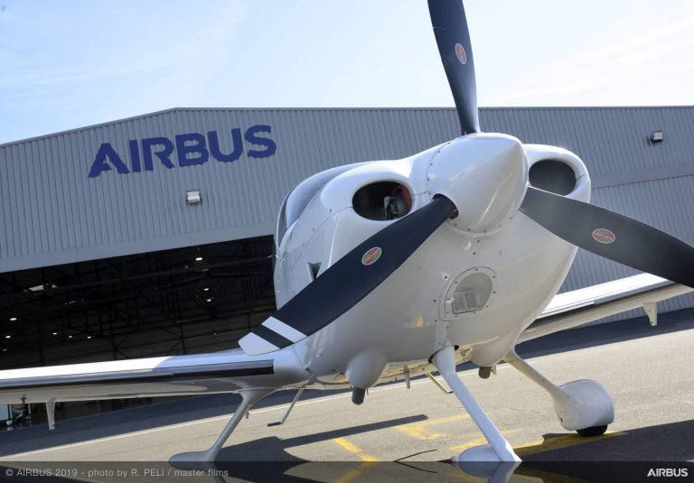 Maintenance & services | Airbus Flight Academy